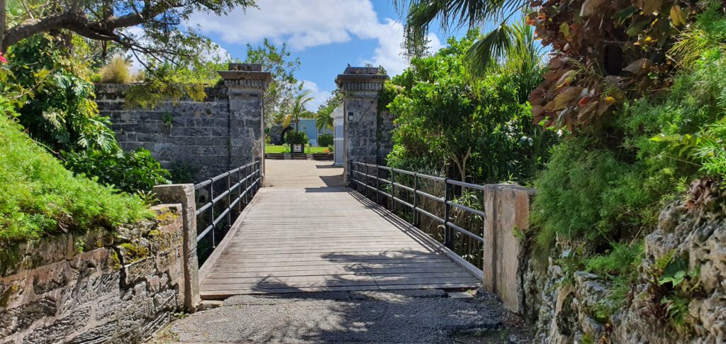 Fort Hamilton - Explore.bm